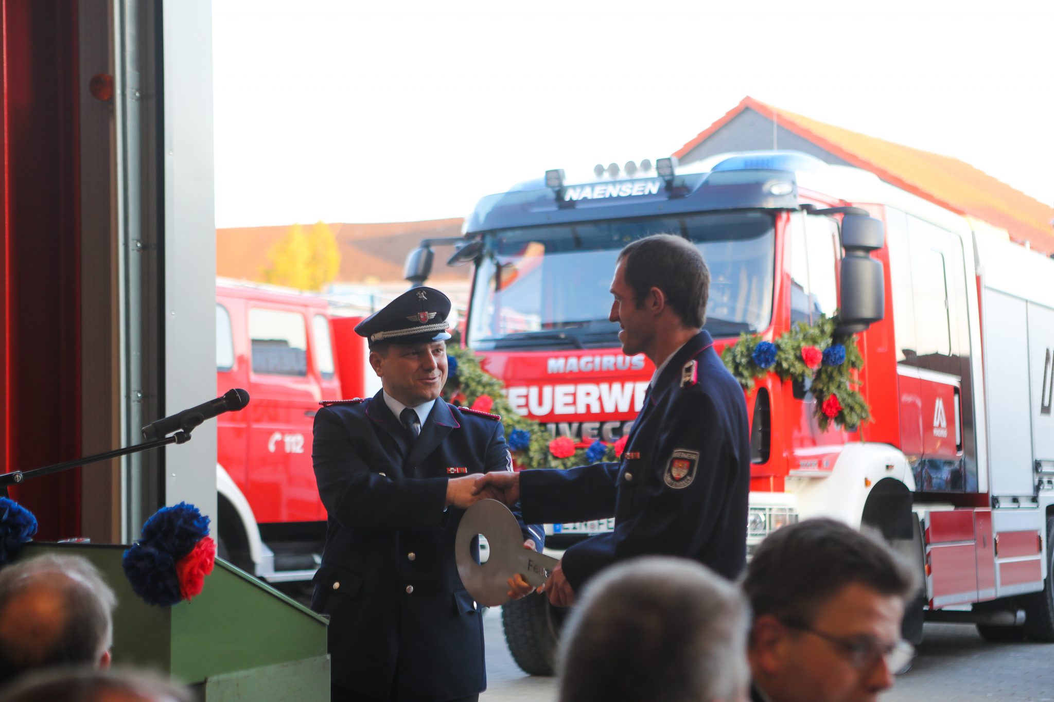 Gerüstet für die Zukunft: Zwei neue Fahrzeuge für Feuerwehr Naensen ...